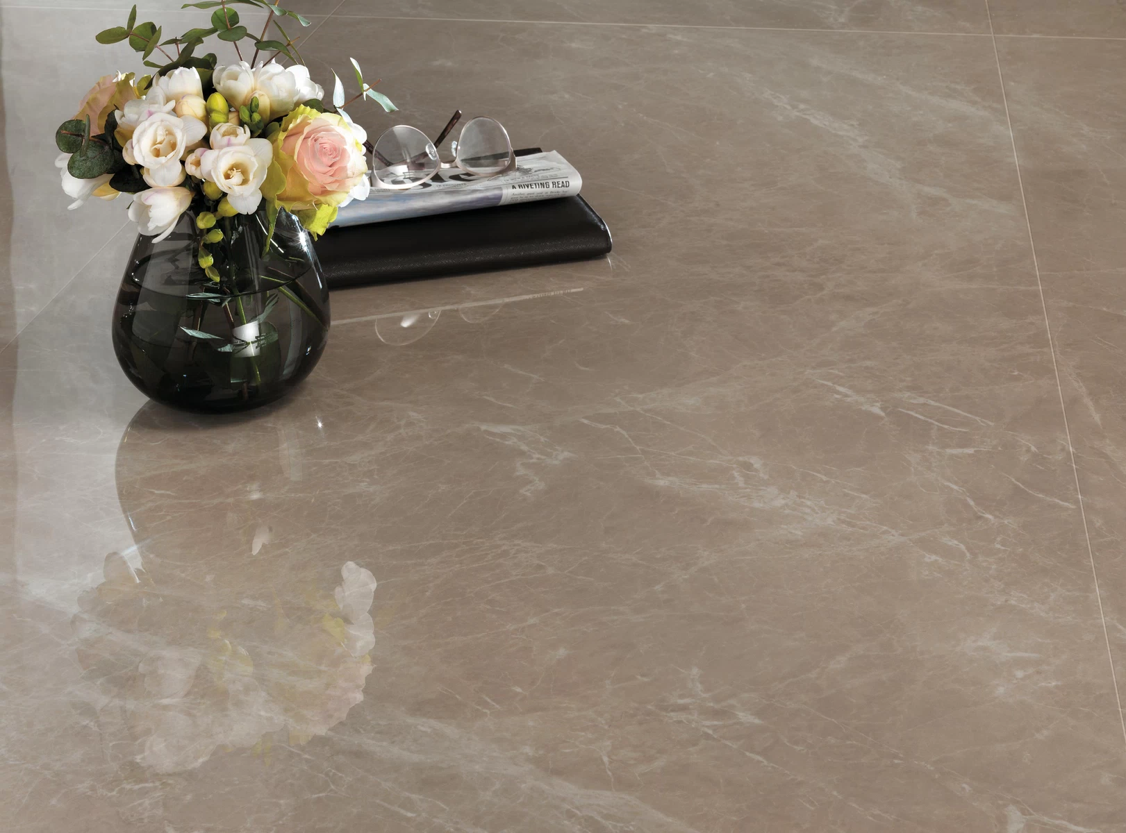 Marble-effect ceramic surfaces for interior design – Atlas Concorde