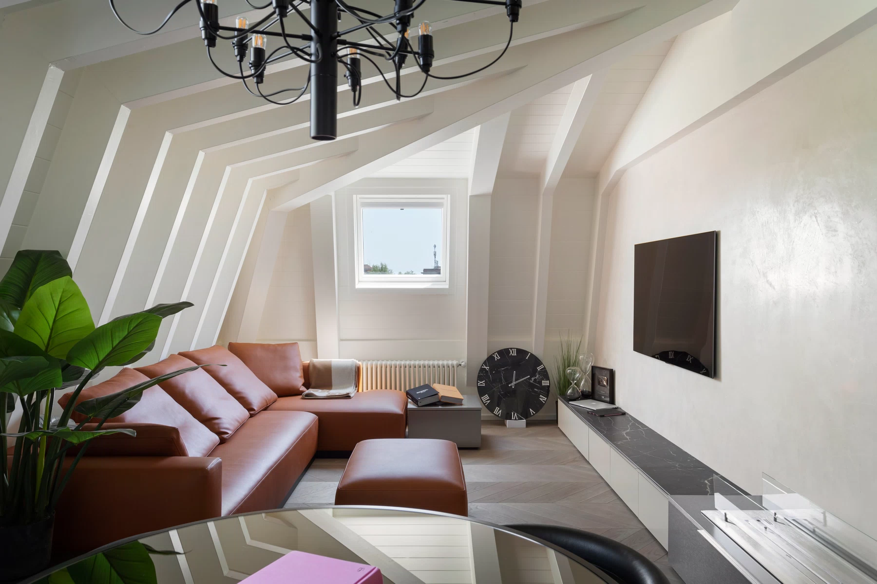 Romantic, Pop and Contemporary | Atlas Concorde